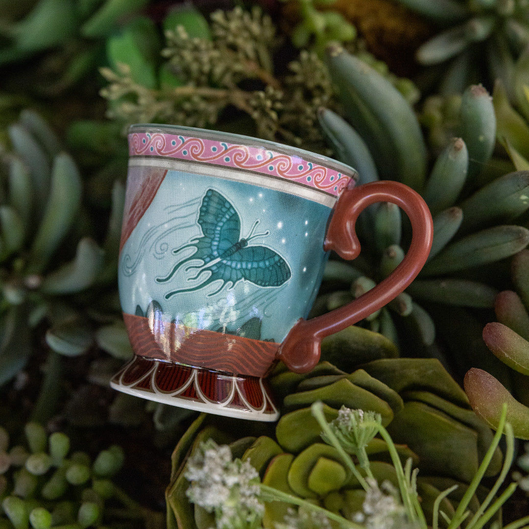 Tress of the Emerald Sea Ceramic Tea Cup | Dragonsteel – Dragonsteel Books