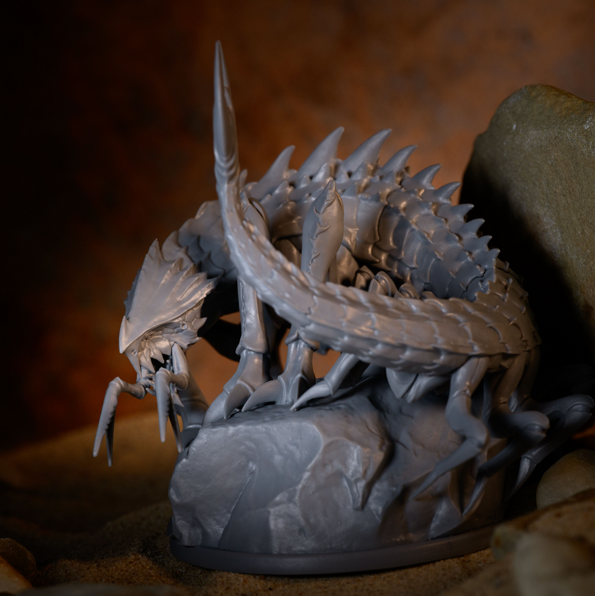Gargantuan Chasmfiend Premium Miniature – Dragonsteel Books