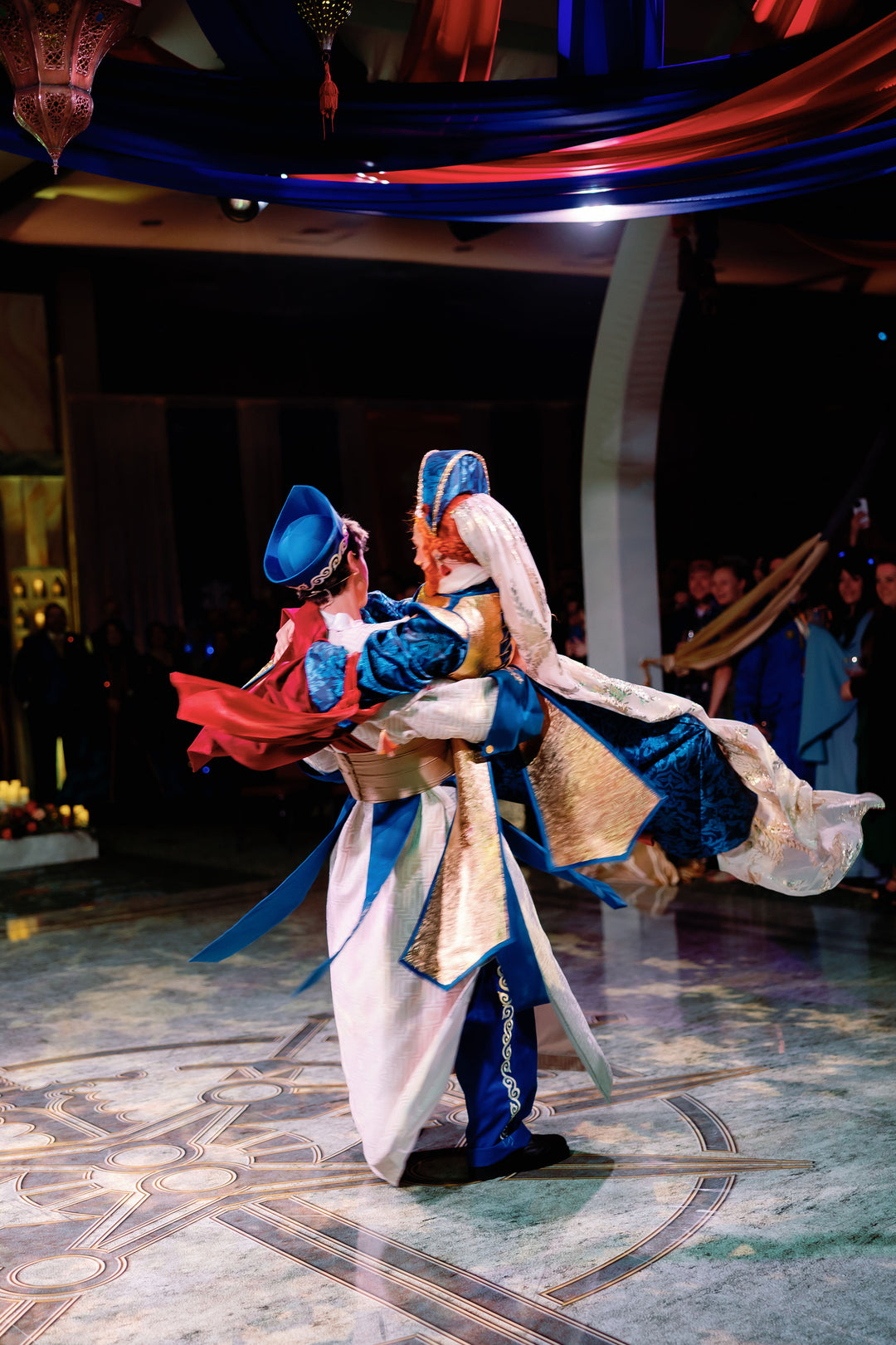 Worldhopper Ball 2024 Gallery – Dragonsteel Books